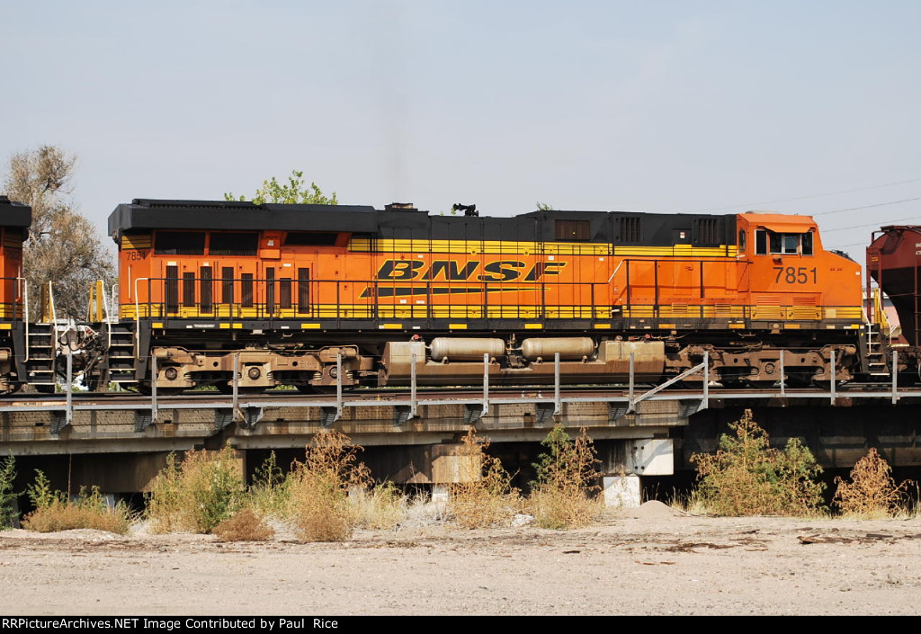 BNSF 7851